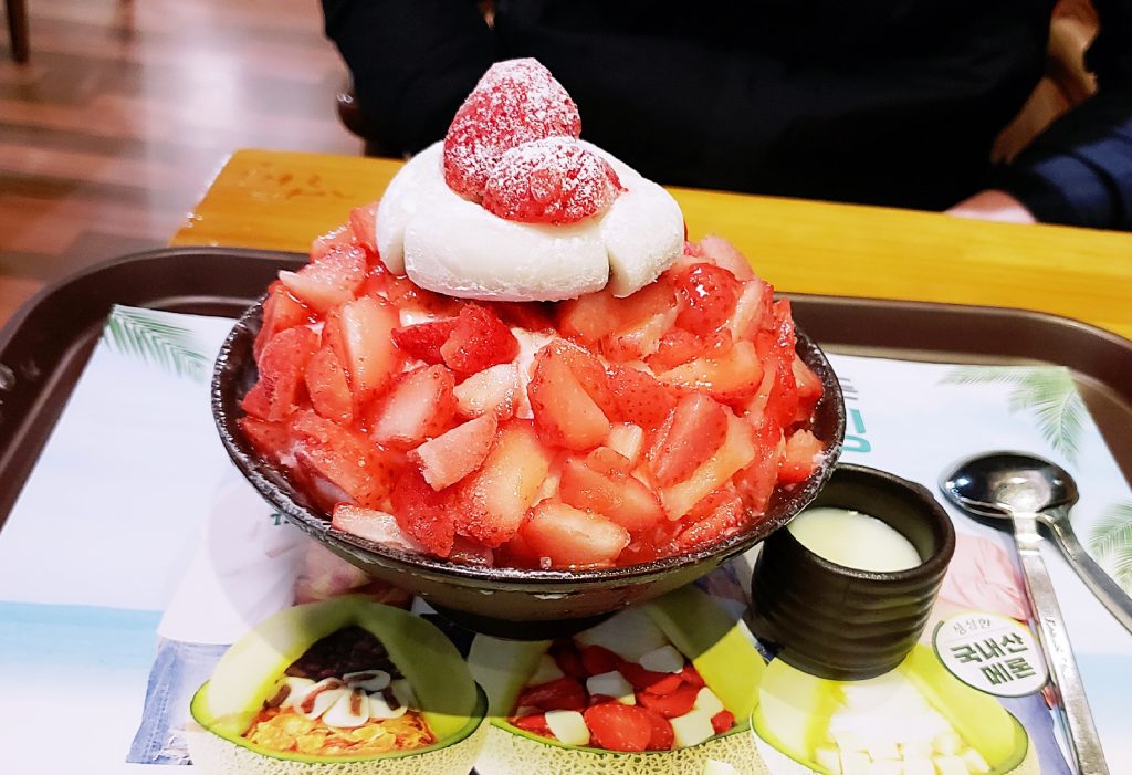 Sulbing – Snowflake Dessert – Stars and Treats